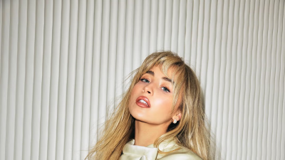 What Is Sabrina Carpenter's Real Hair Color? – Sunber